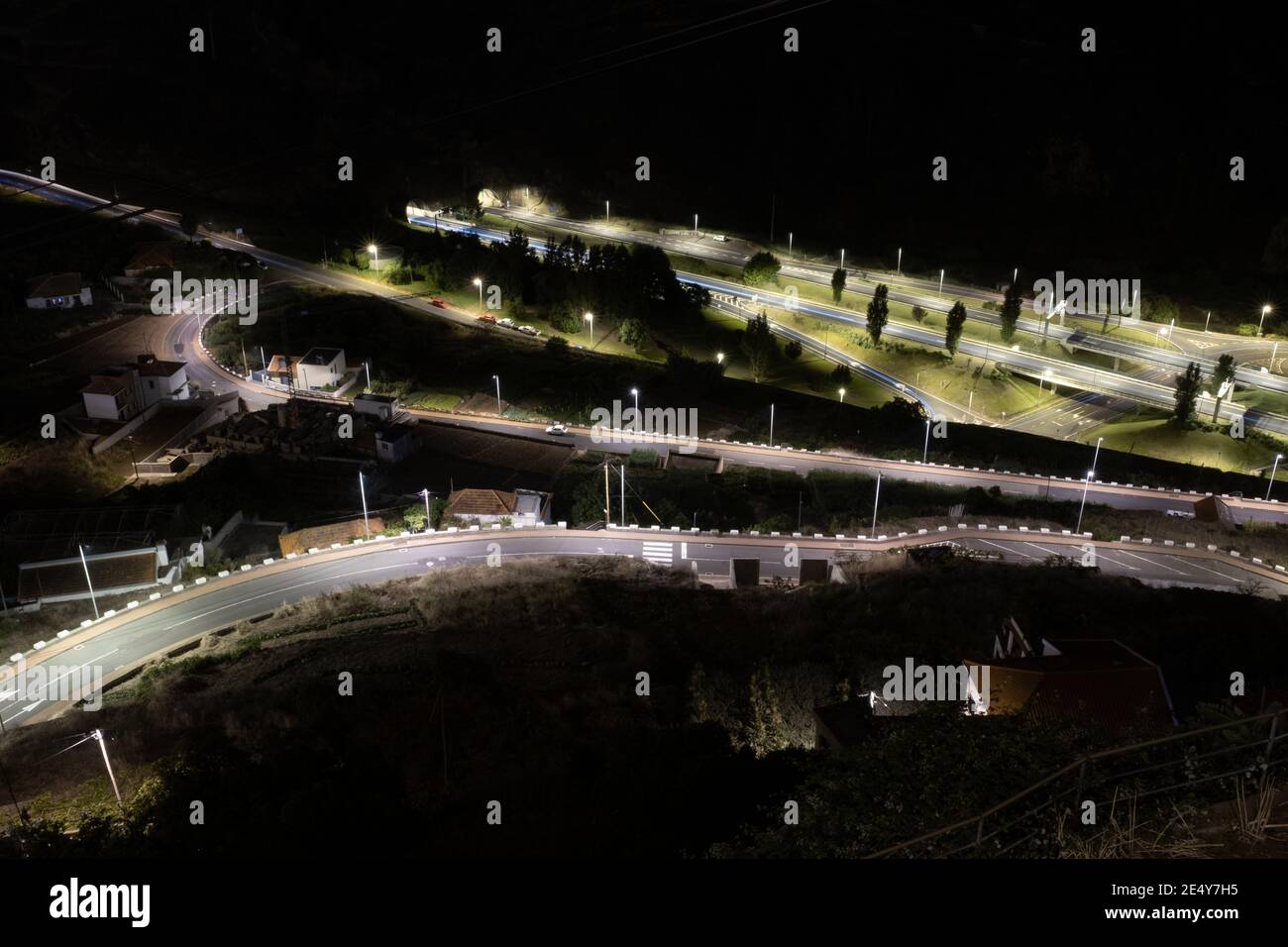 Roads merge aerial hi-res stock photography and images - Alamy