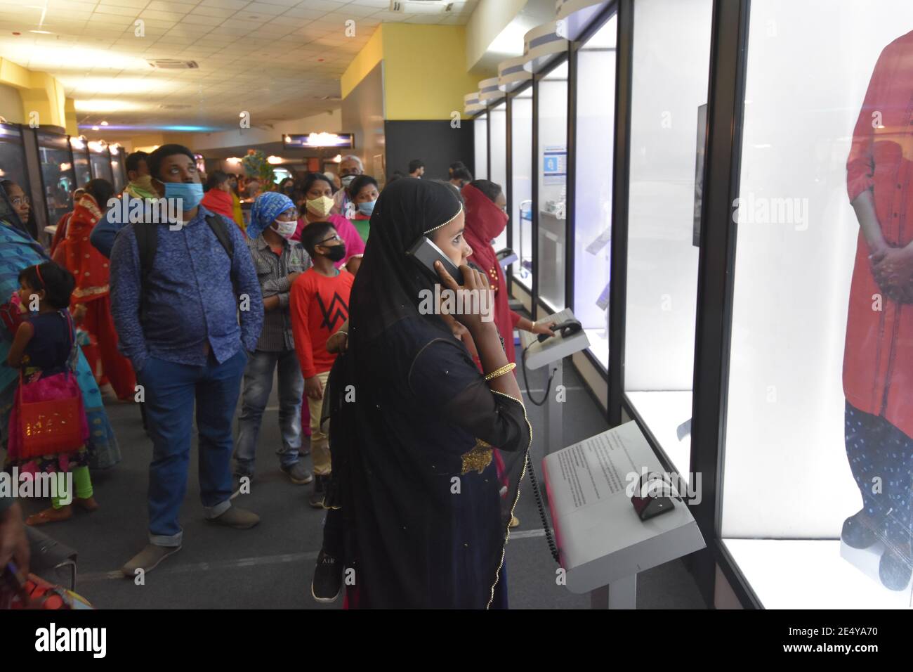 Superbugs antimicrobial resistance hi-res stock photography and images ...