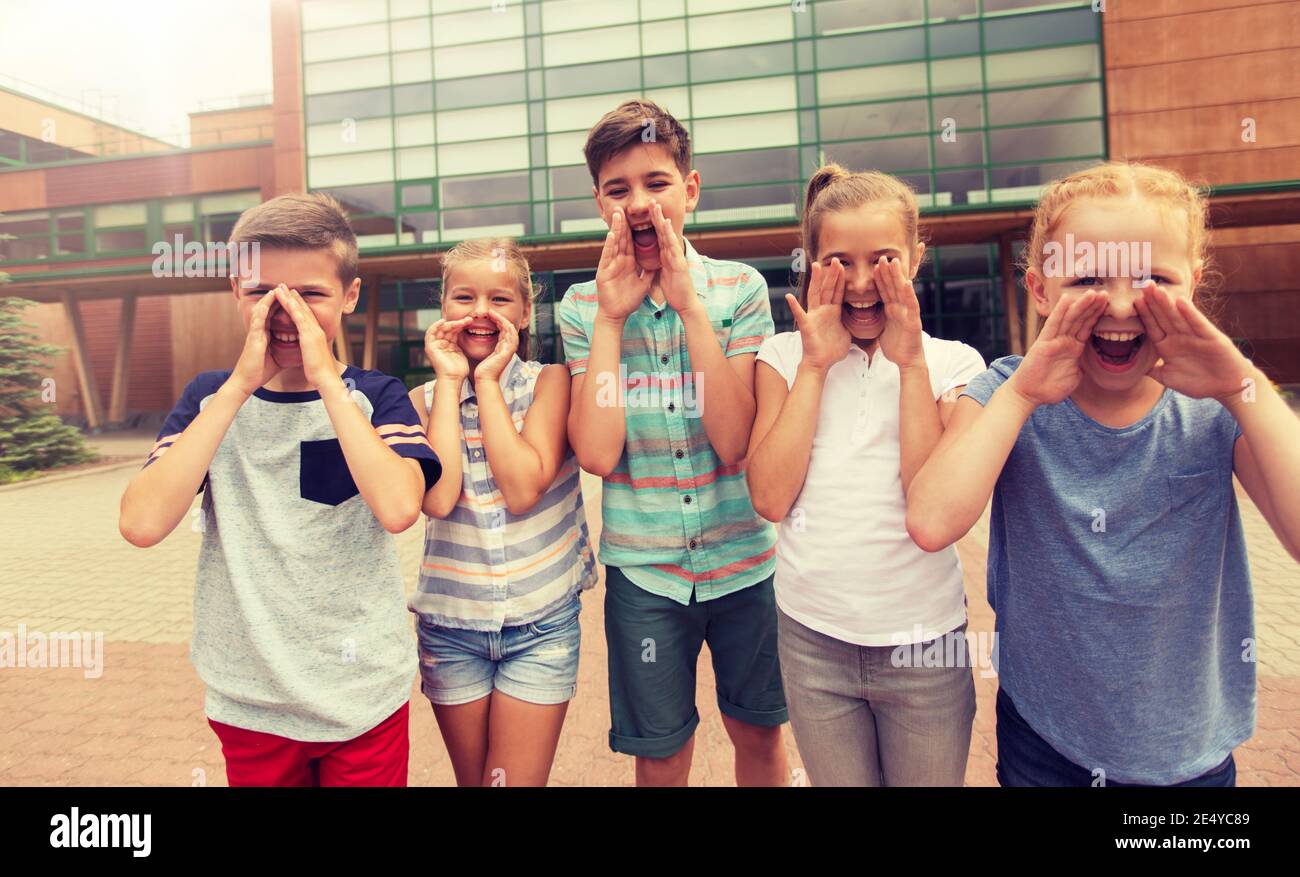 group of happy elementary school students Stock Photo - Alamy