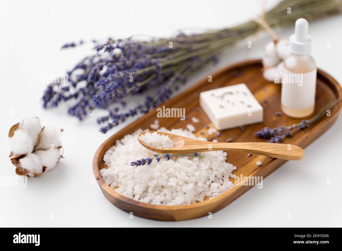 Soap and serum hi-res stock photography and images - Alamy