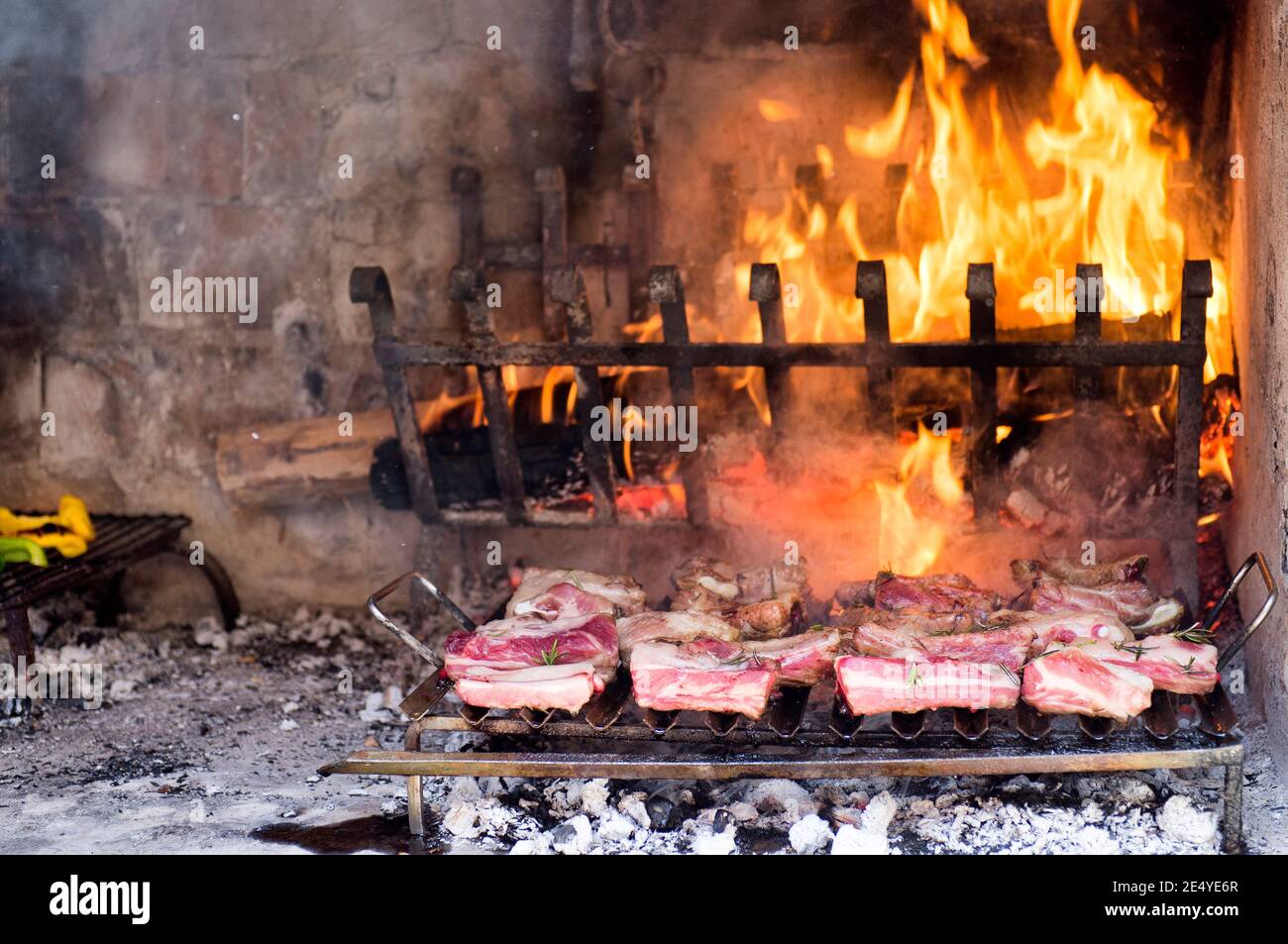 Italian classic grill, frying fresh meat, on the grill Stock Photo - Alamy