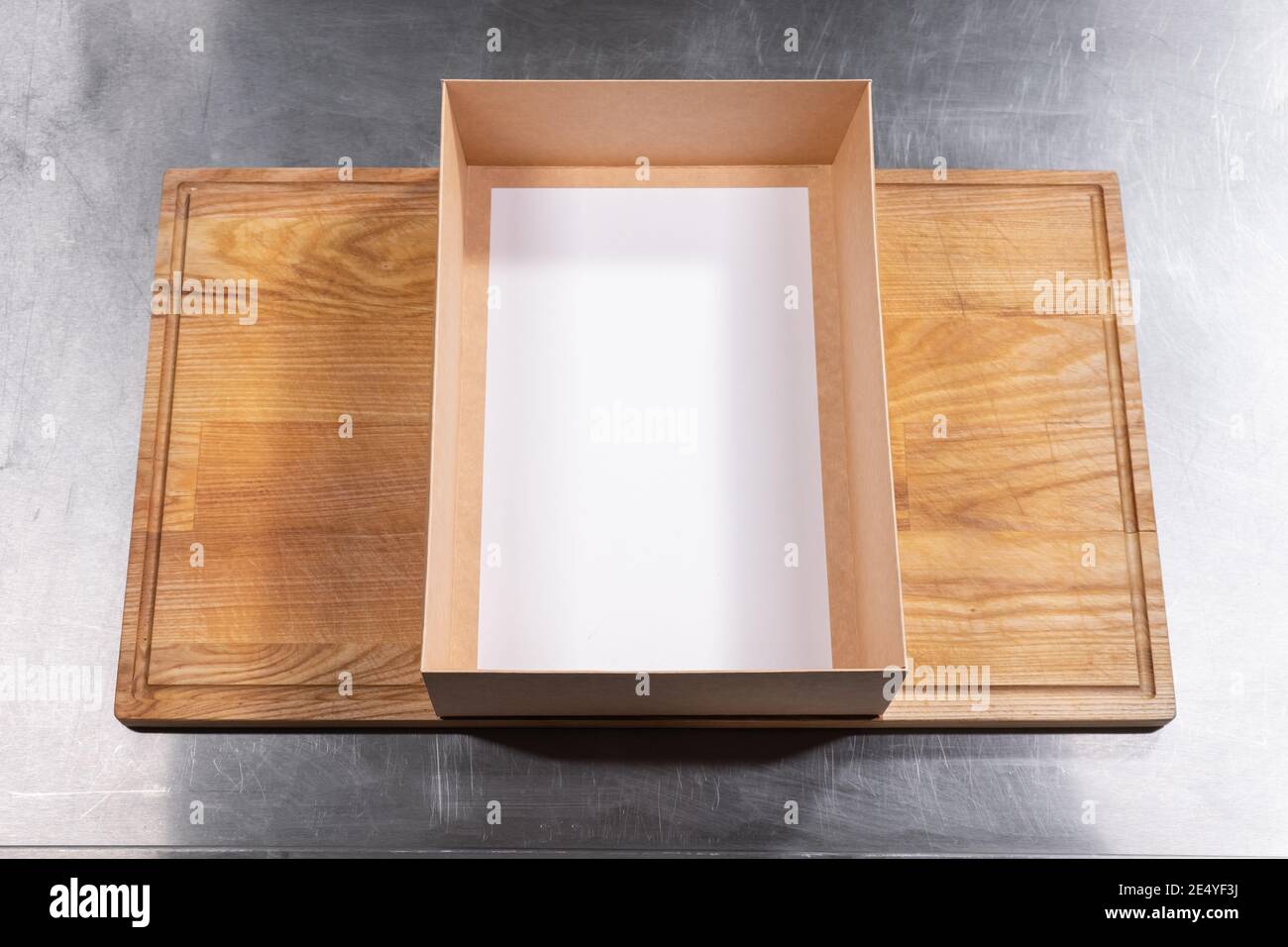 Empty take away container hi-res stock photography and images - Alamy