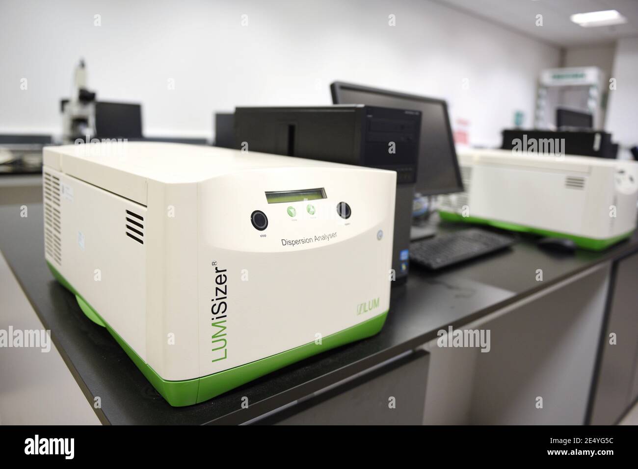 Sizing High Resolution Stock Photography and Images - Alamy