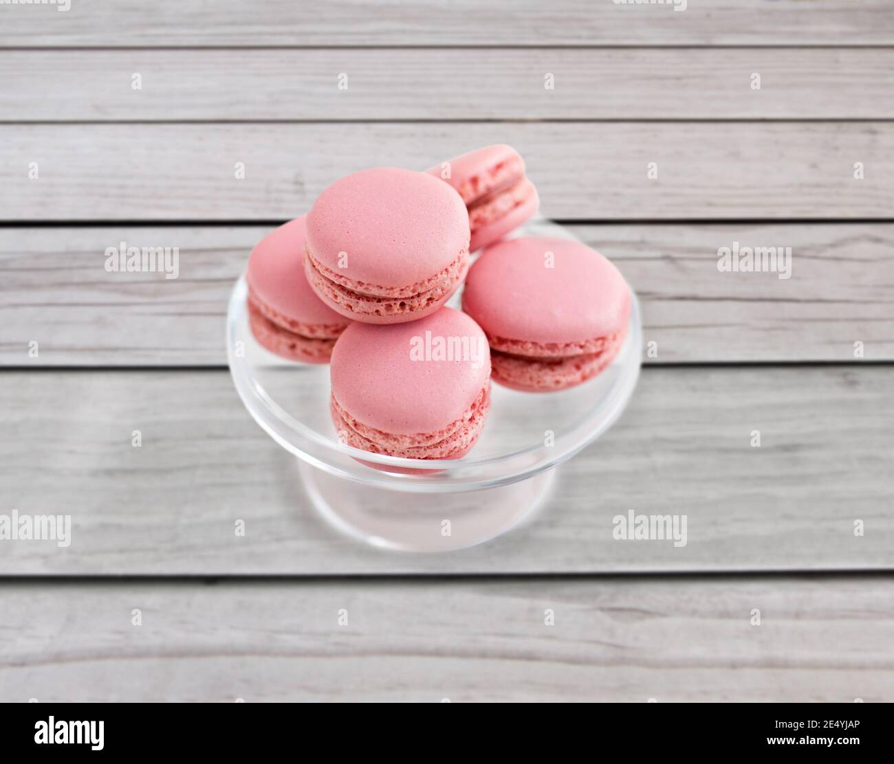 Glass confectionery hi-res stock photography and images - Alamy