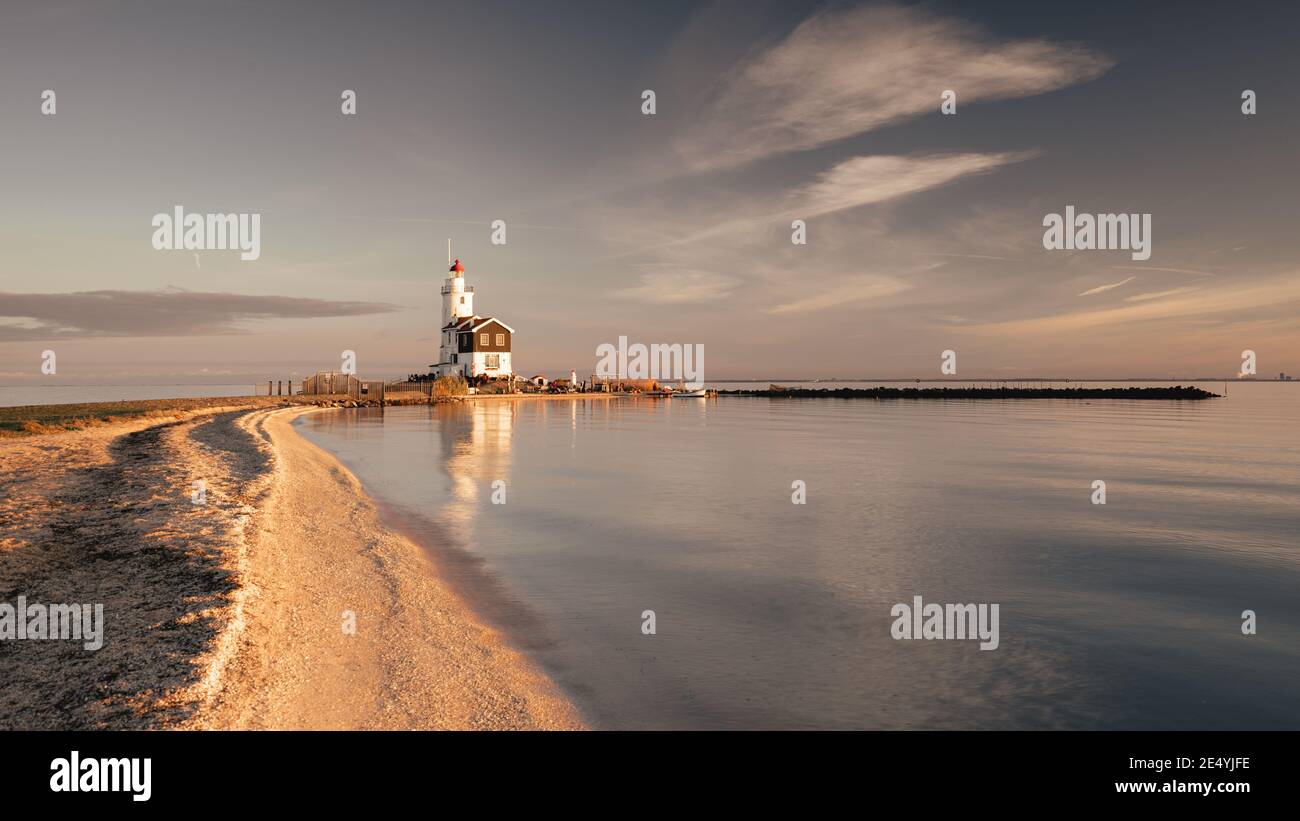 Sunset, Paard van Marken, Lighthouse. Netherlands Januari 8 2021 Stock ...