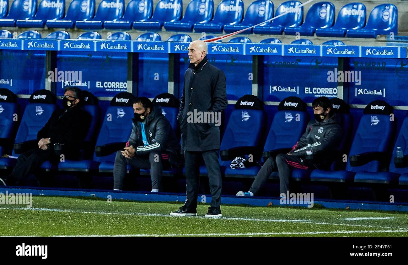 Real madrid assistant coach hi-res stock photography and images - Alamy
