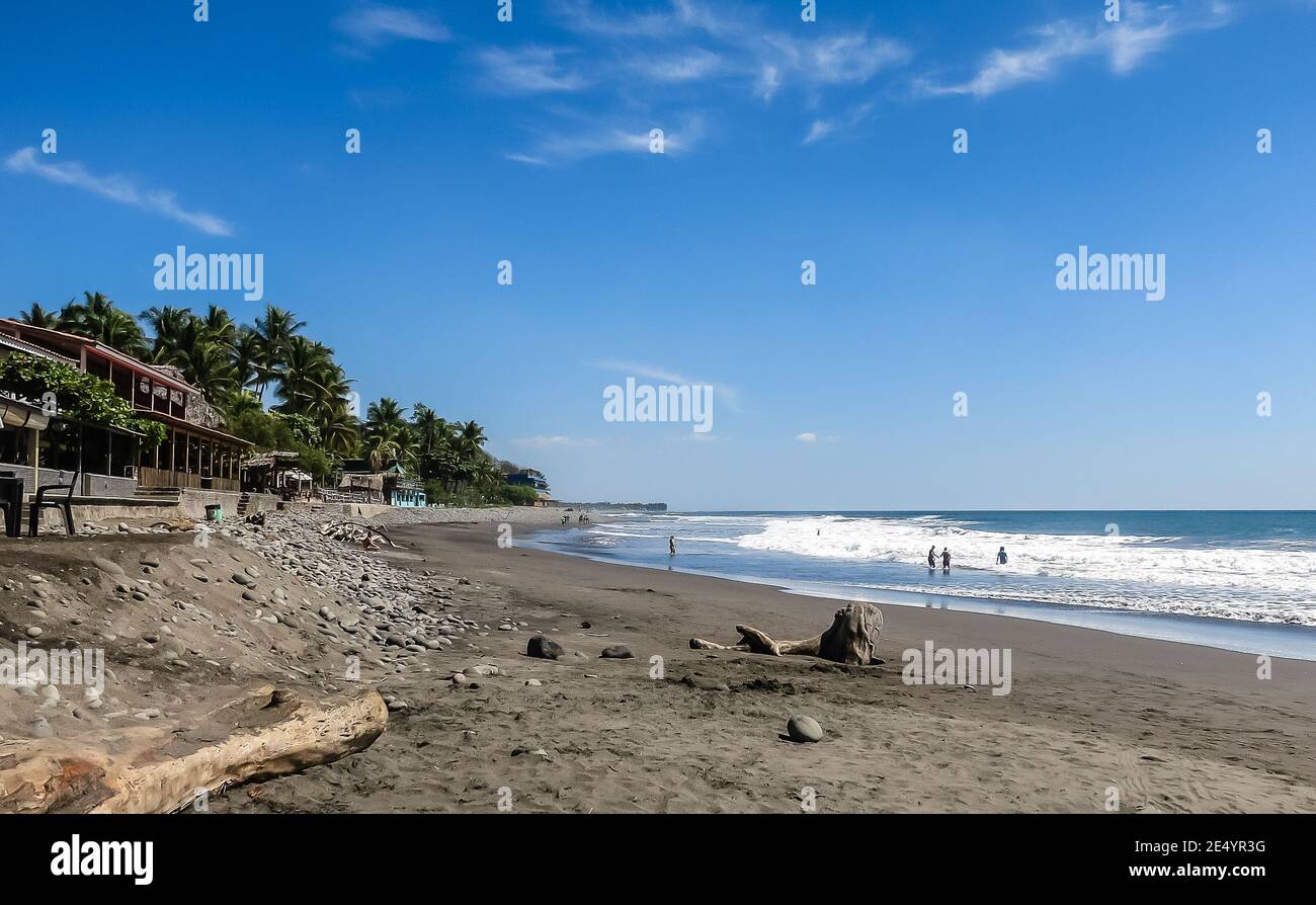 El Tunco Beach in Salvador. El Tunco, El Salvador Stock Photo - Alamy