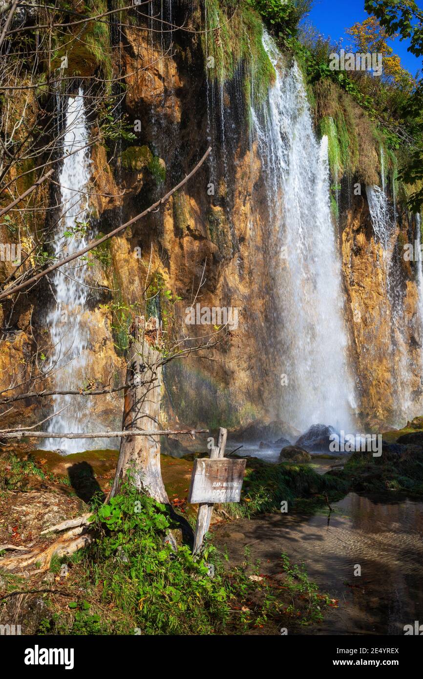 Mali Prstavac Waterfall in Plitvice Lakes National Park, Croatia Stock ...