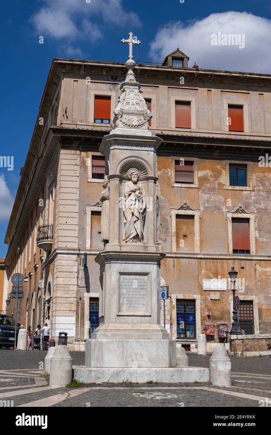 Guglia di Pio IX (Spire of Pius IX) marble monument (1869) on Piazza ...