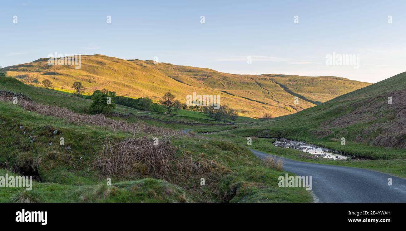 Rural road in the Yorkshire Dales between Gawthrop and Barbon, Cumbria ...