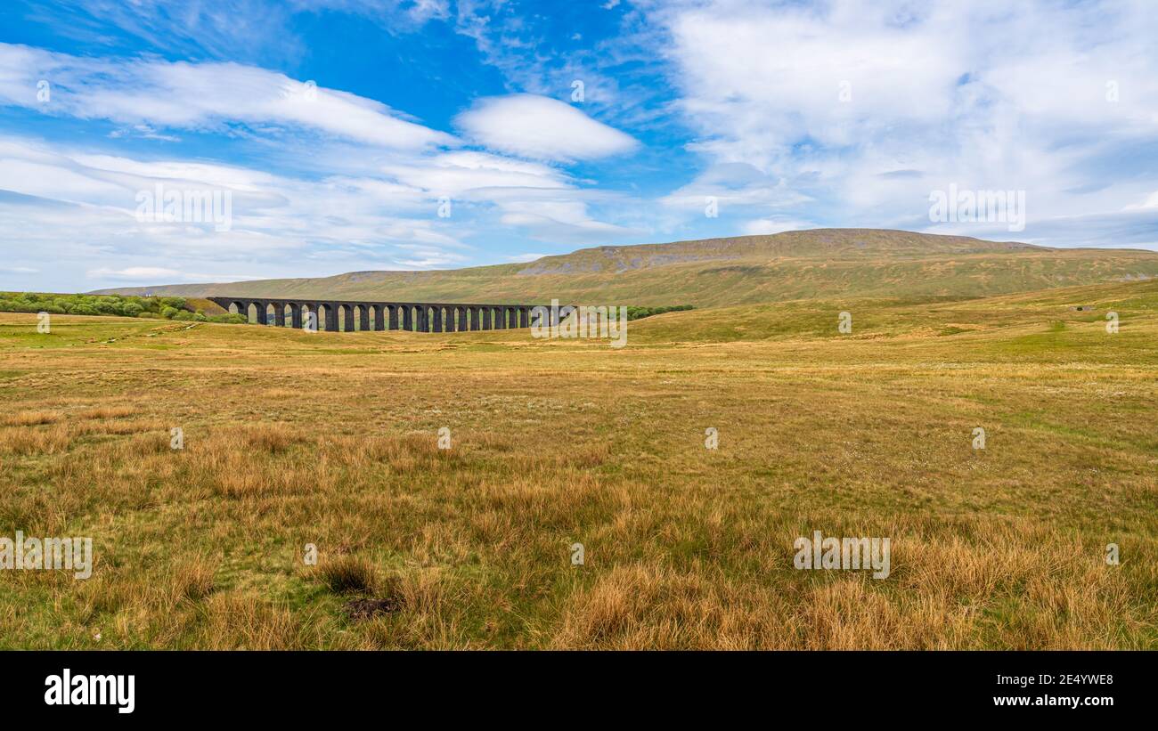 The Ribblehead Viaduct near Ingleton, North Yorkshire, England, UK ...