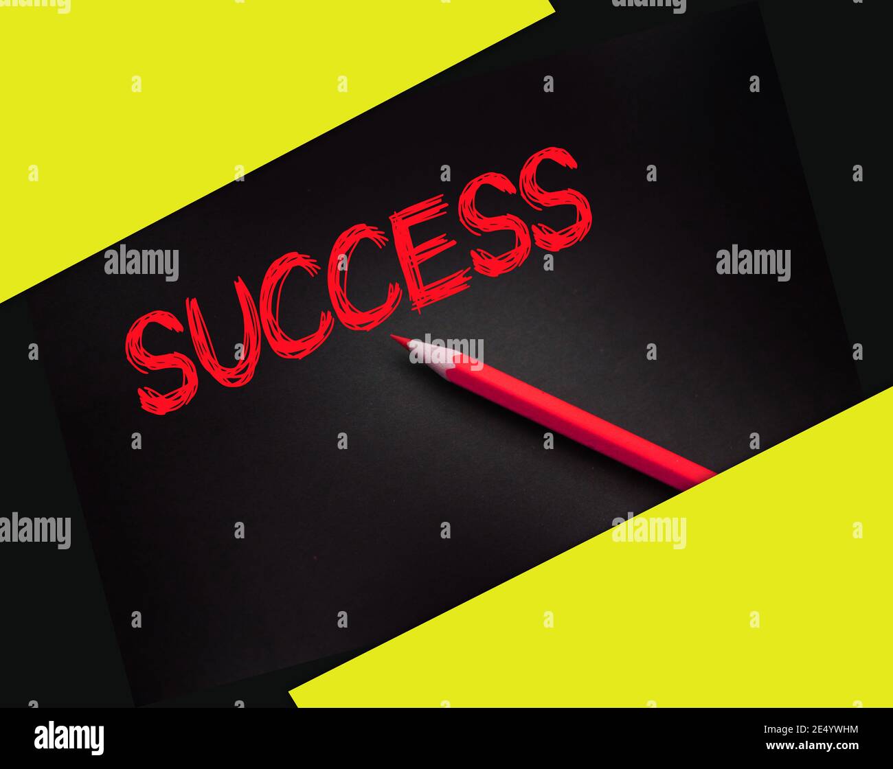 SUCCESS Word and yellow pencil besides. Motivation in iBusiness, career ...
