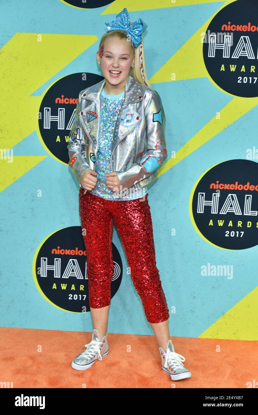 Jojo siwa 2017 hi-res stock photography and images - Alamy