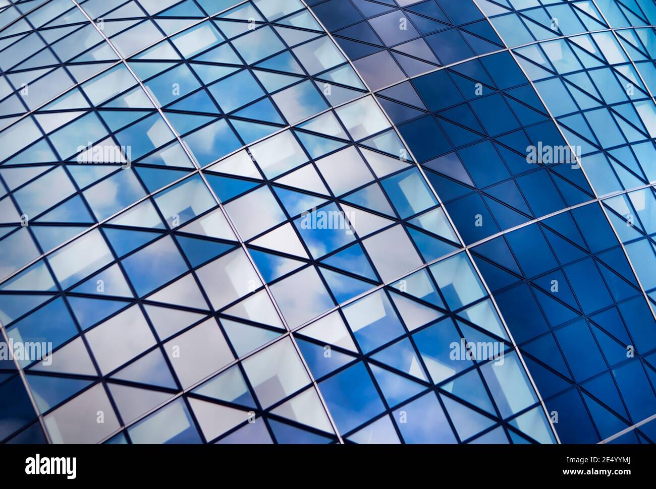 Glass triangles hi-res stock photography and images - Alamy