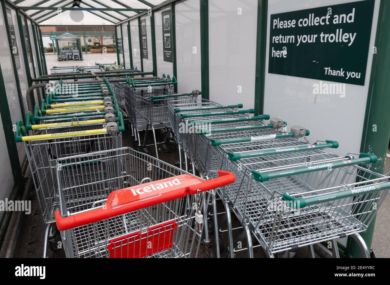 Morrisons supermarket basket hi-res stock photography and images - Alamy