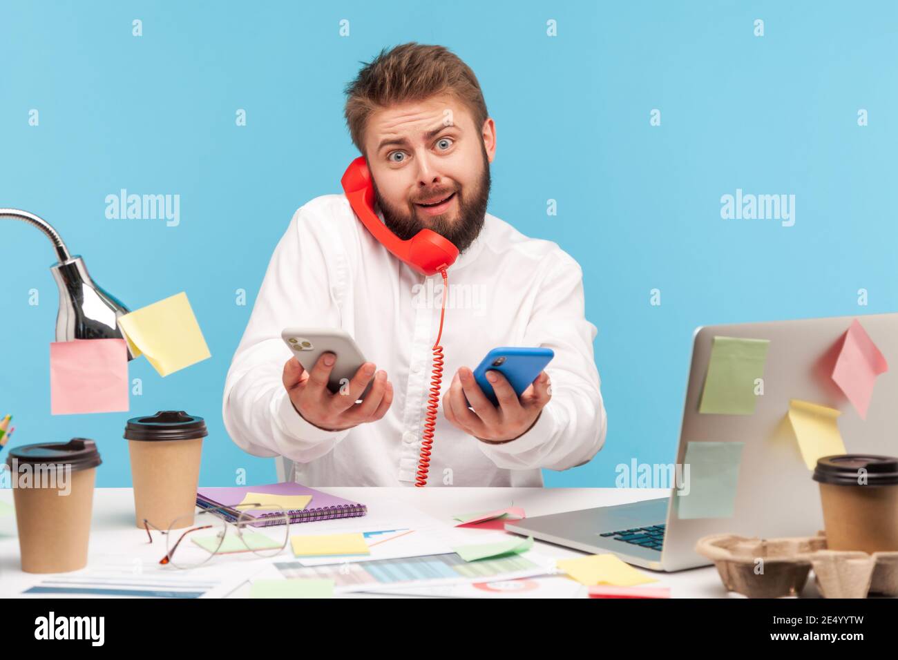 Call centre worker hi-res stock photography and images - Alamy