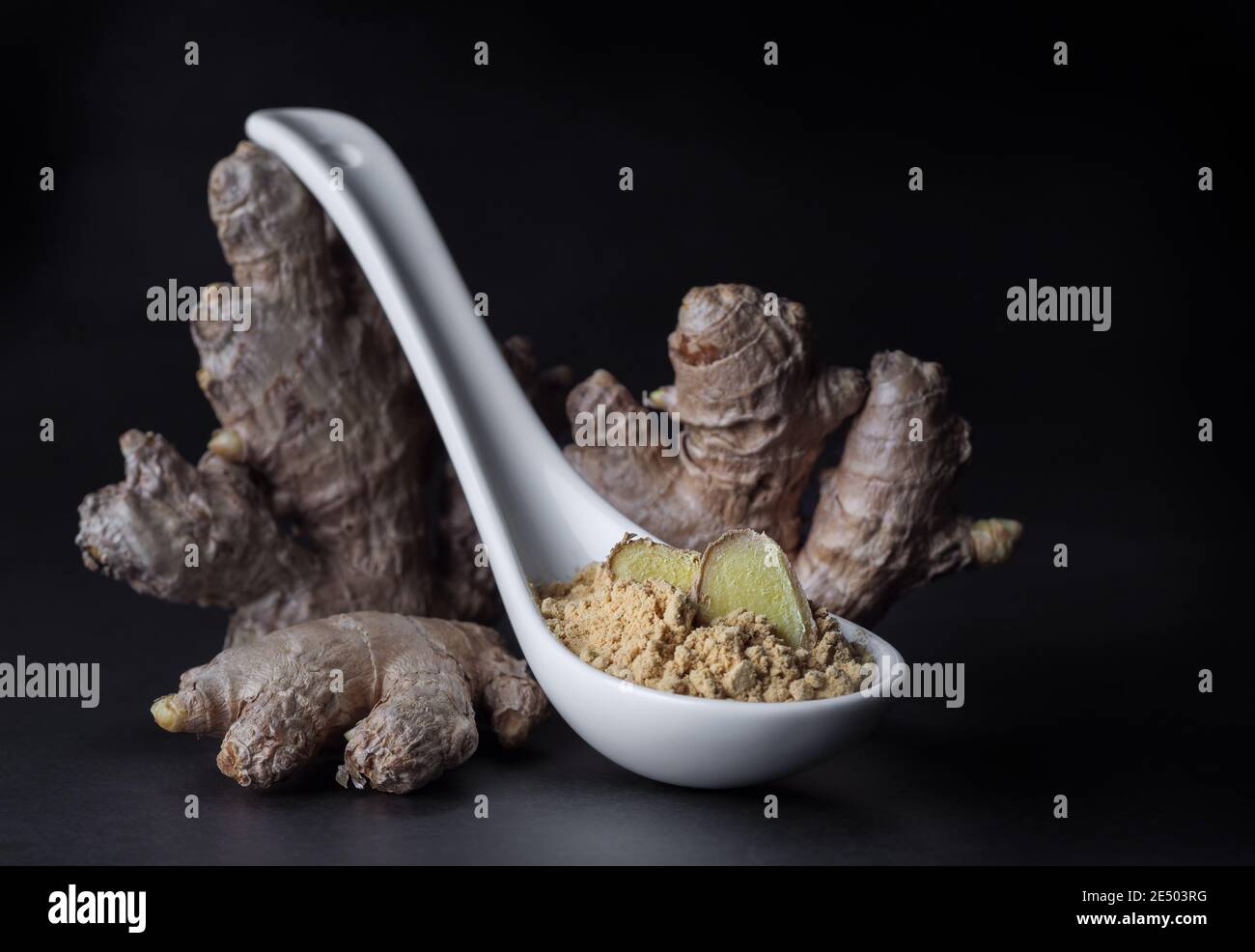 Ginger powder hi-res stock photography and images - Alamy