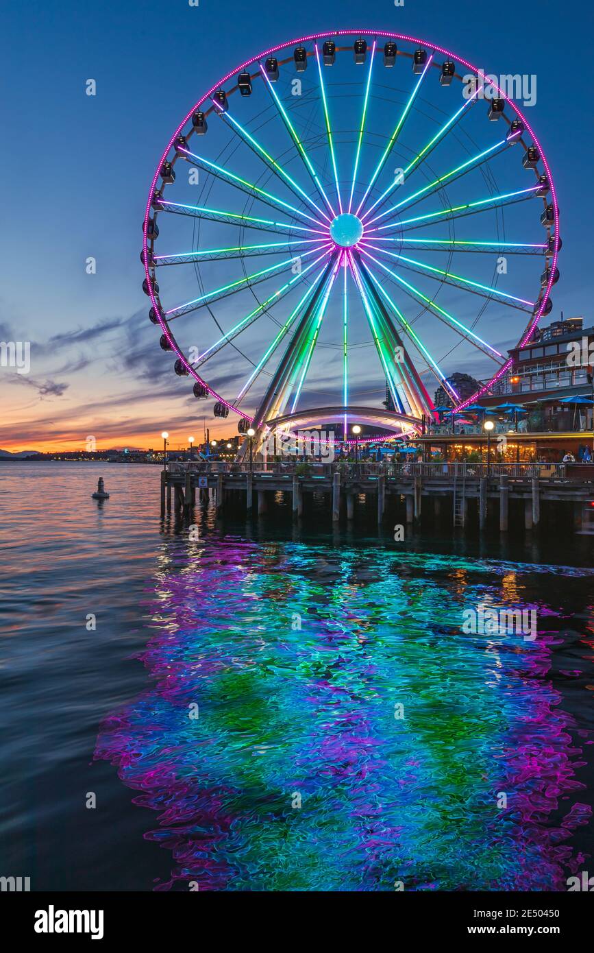 The Seattle Great Wheel rises 175 feet over Pier 57, overlooking the ...