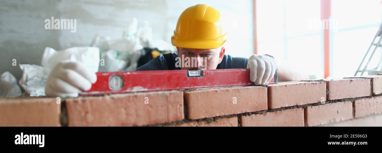 Using a level hi-res stock photography and images - Alamy