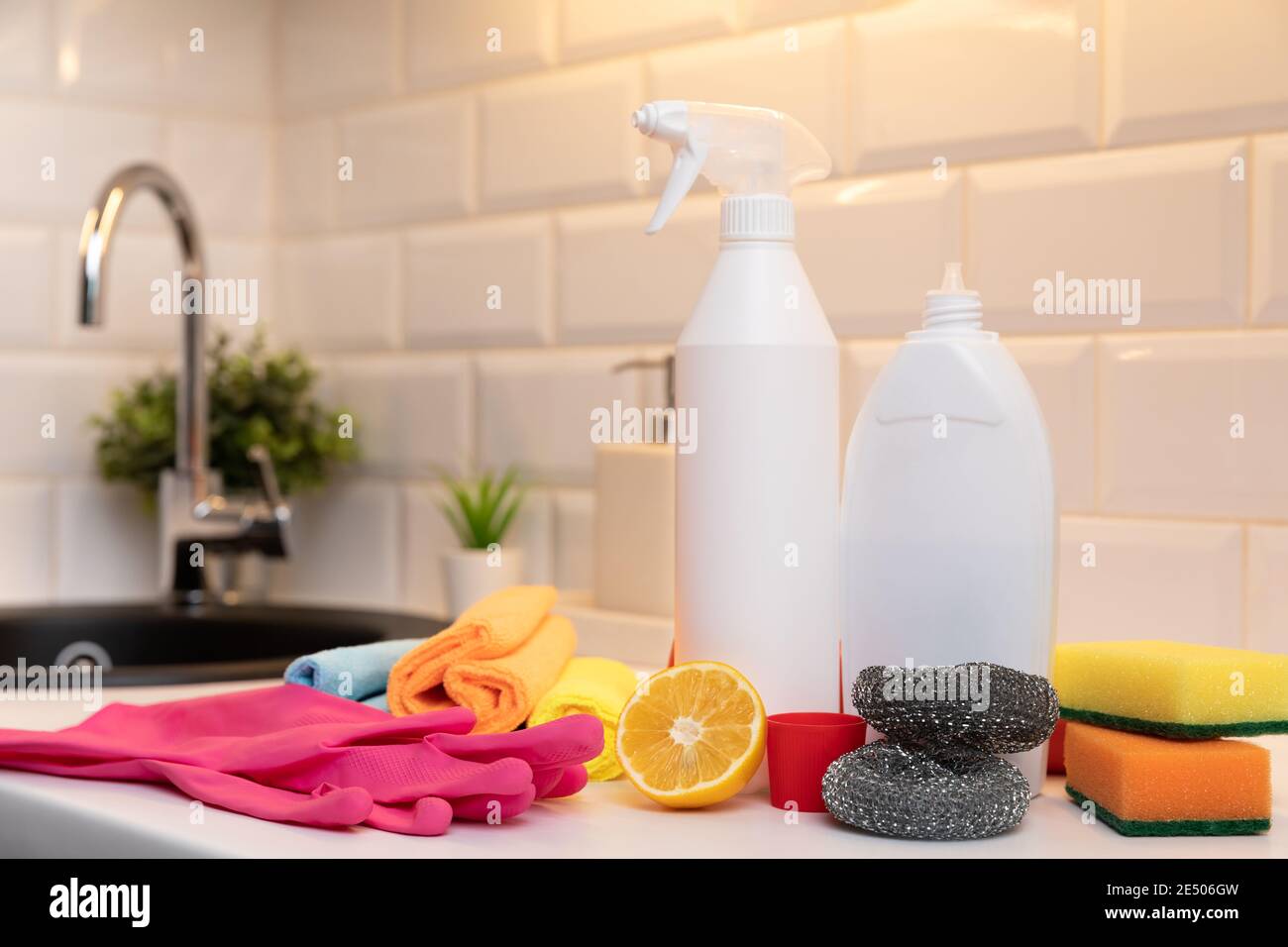 Kitchen disinfection products hi-res stock photography and images - Alamy