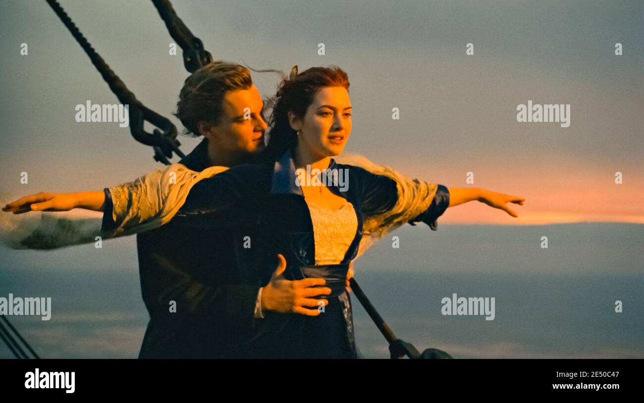 USA. Kate Winslet and Leonardo DiCaprio in a scene from the ©Paramount ...