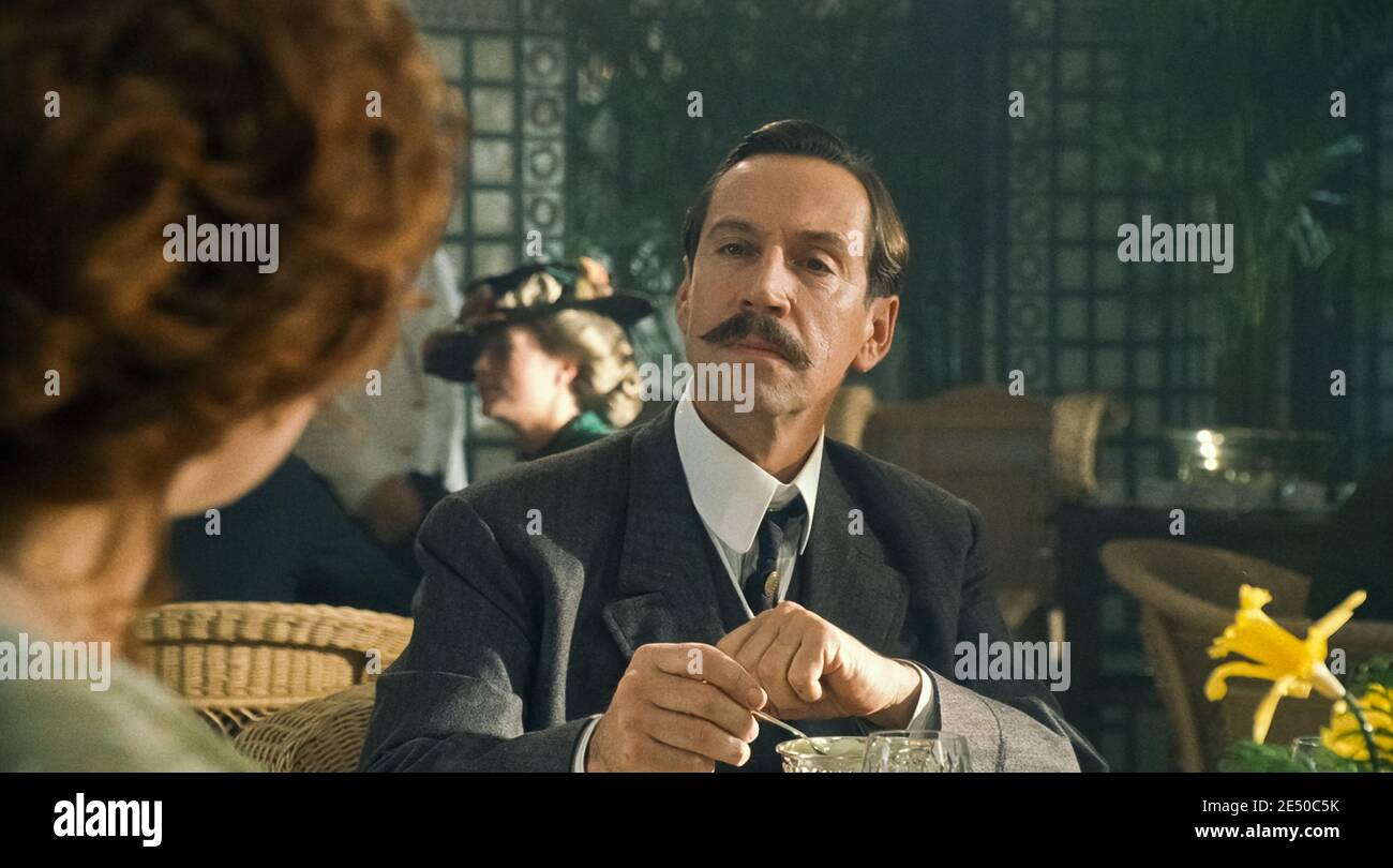 Jonathan Hyde Titanic
