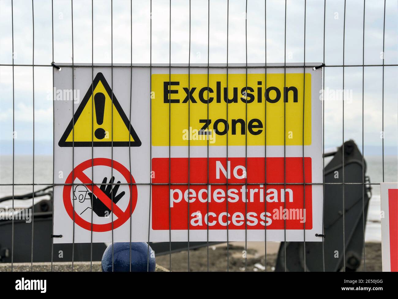 Sign on a construction barrier warning people of no access Stock Photo ...