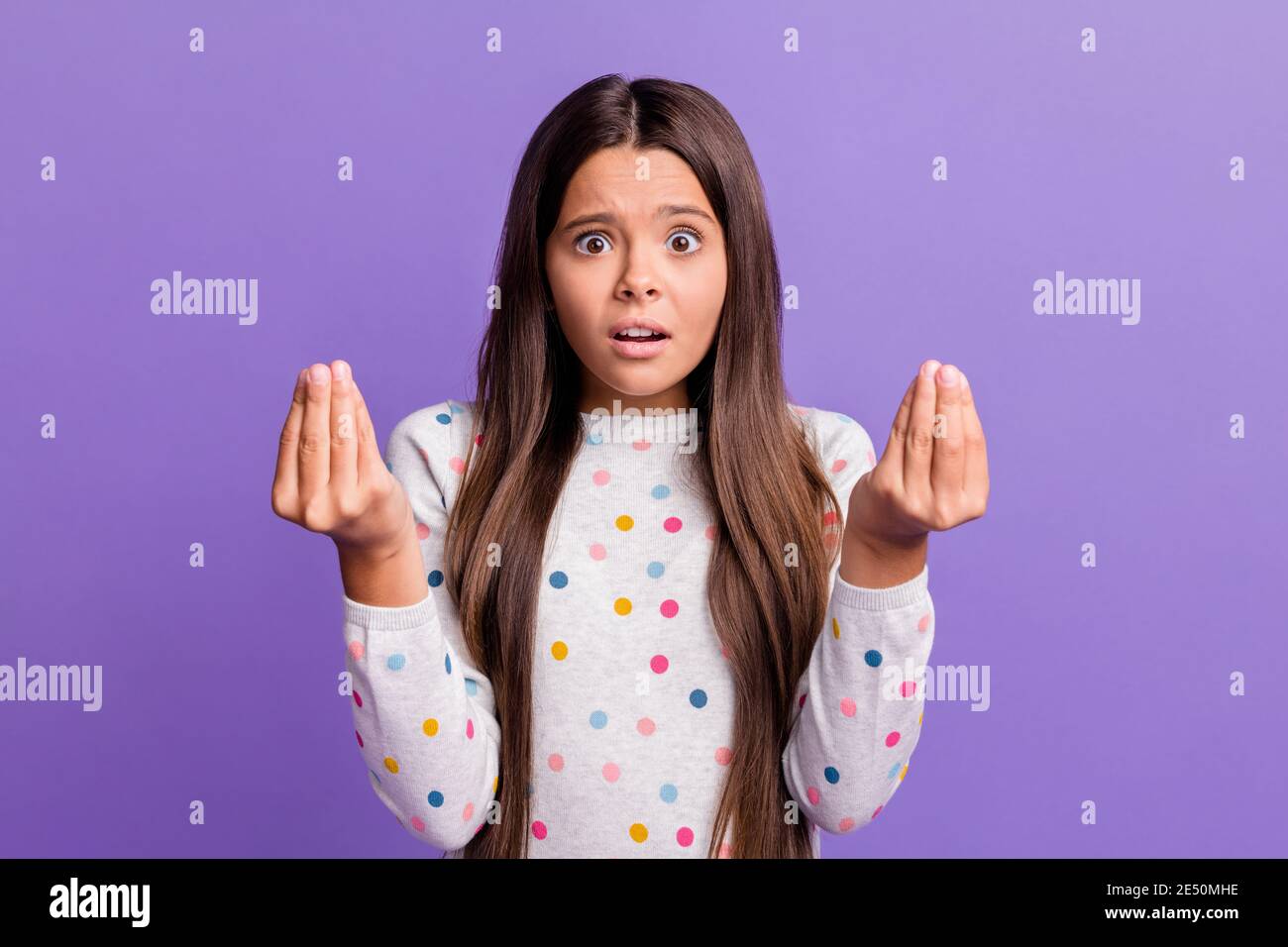 Photo portrait of confused girl making italian hand gesture isolated on ...