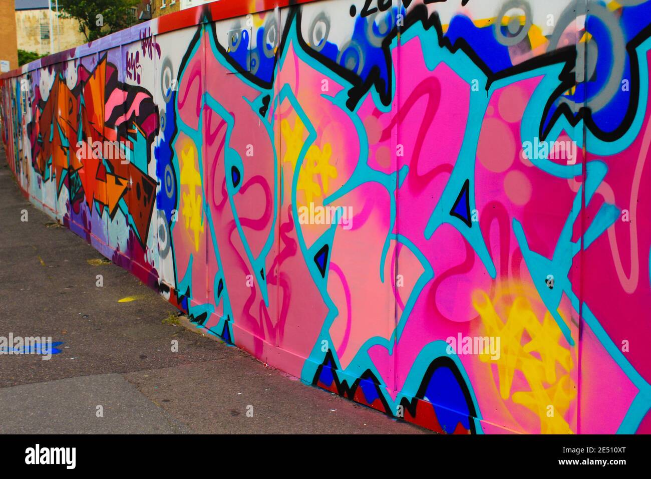Folkestone street art hi-res stock photography and images - Alamy