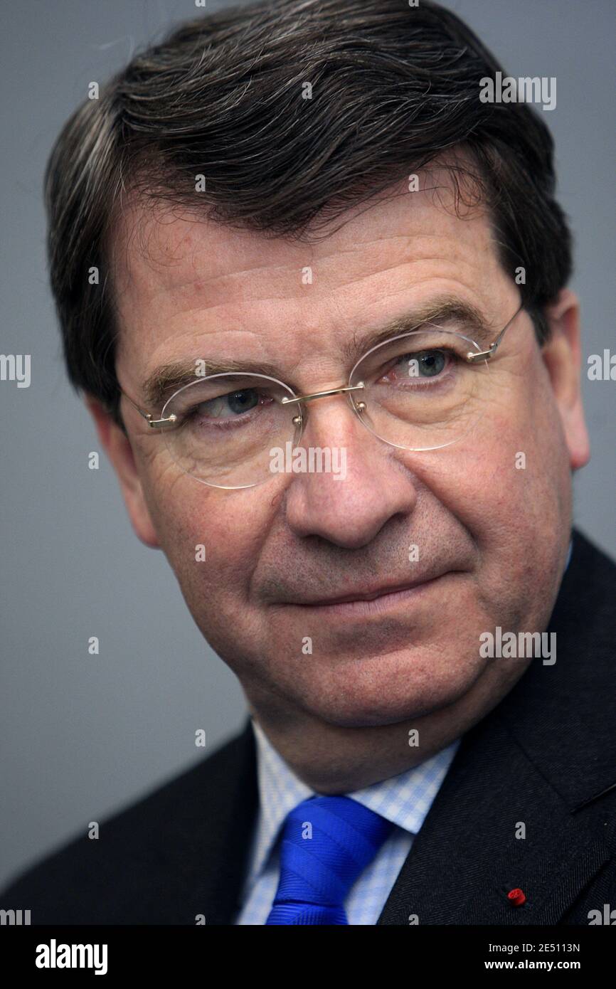 Xavier darcos 2008 hi-res stock photography and images - Alamy