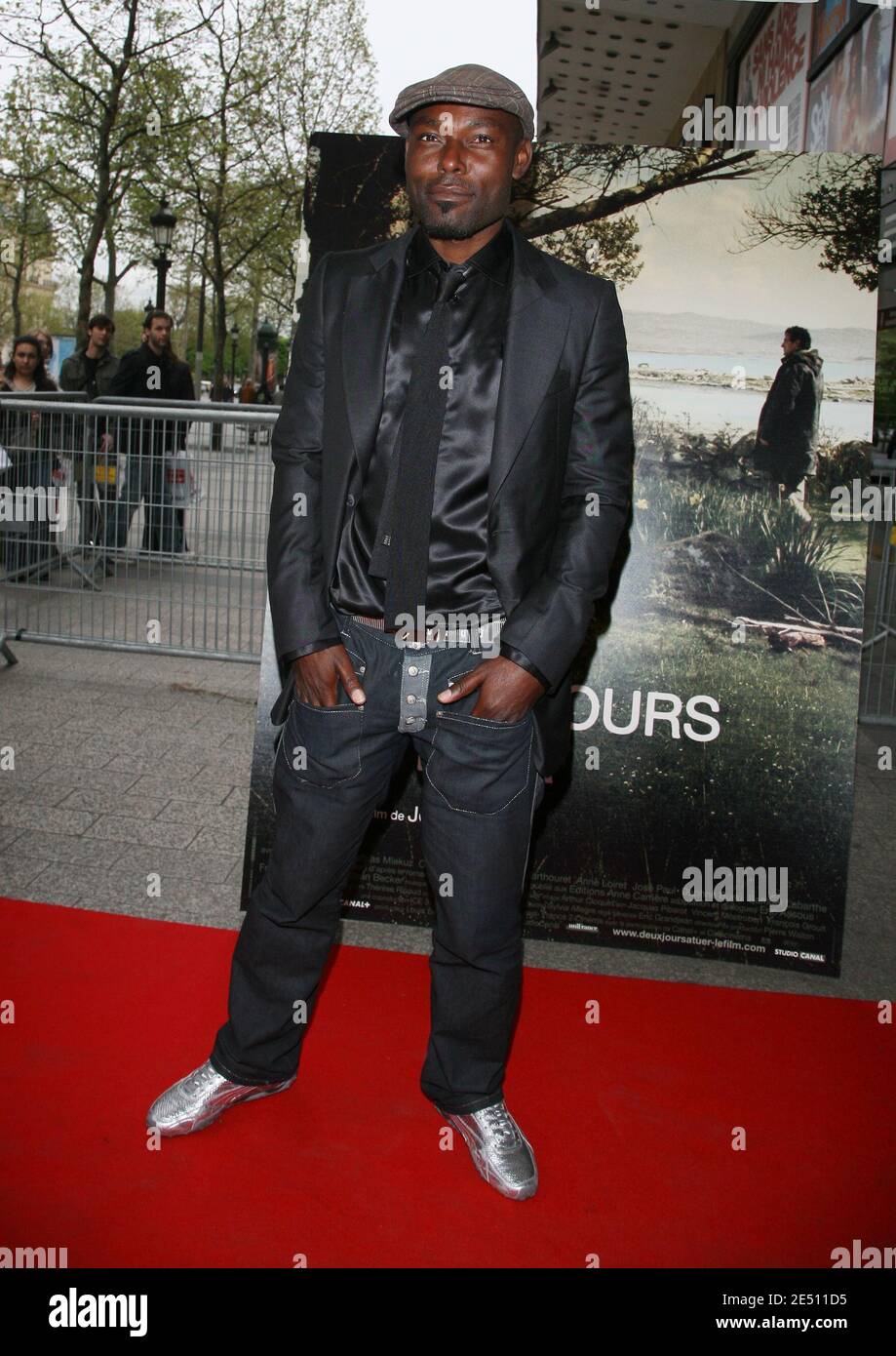 Actor Jimmy Jean-Louis from US TV Show 'Heroes' attends the premiere of ...