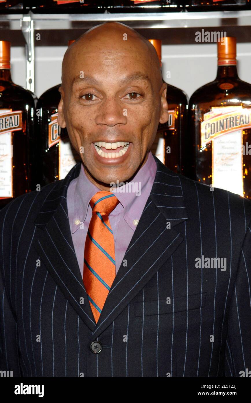 Rupaul poses hi-res stock photography and images - Alamy