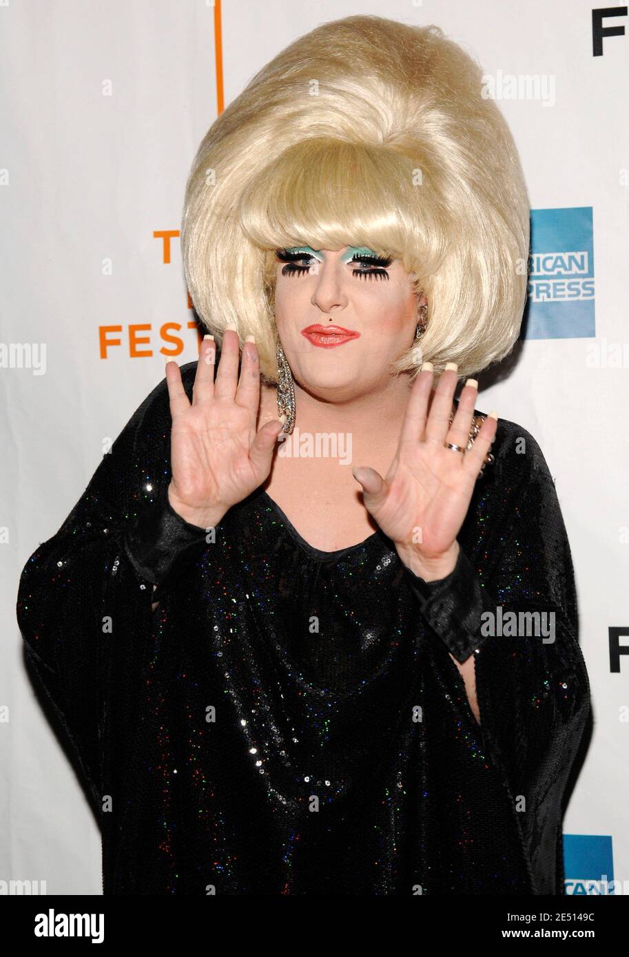 Lady bunny hi-res stock photography and images - Alamy