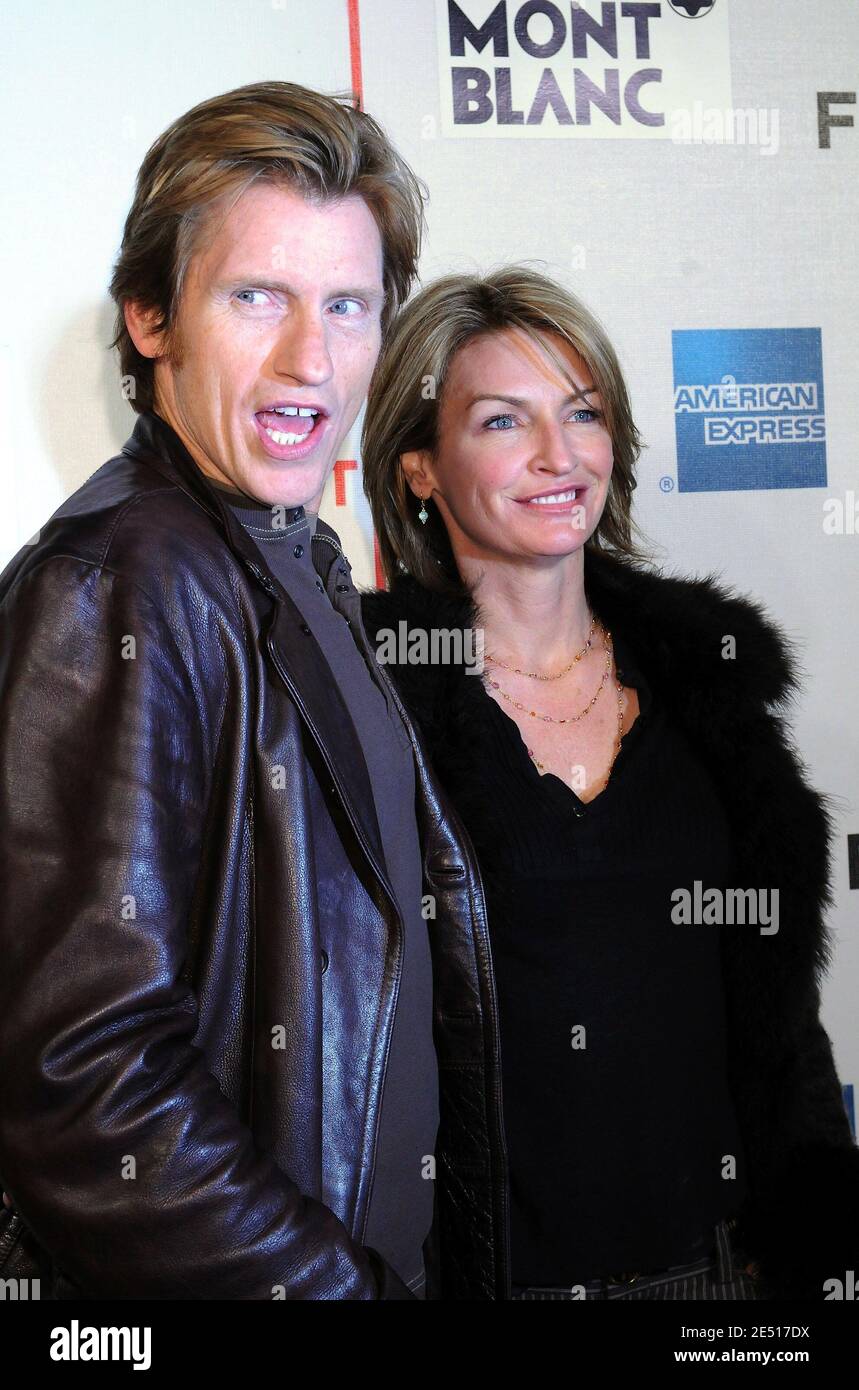 Wife amanda arriving for hi-res stock photography and images - Alamy