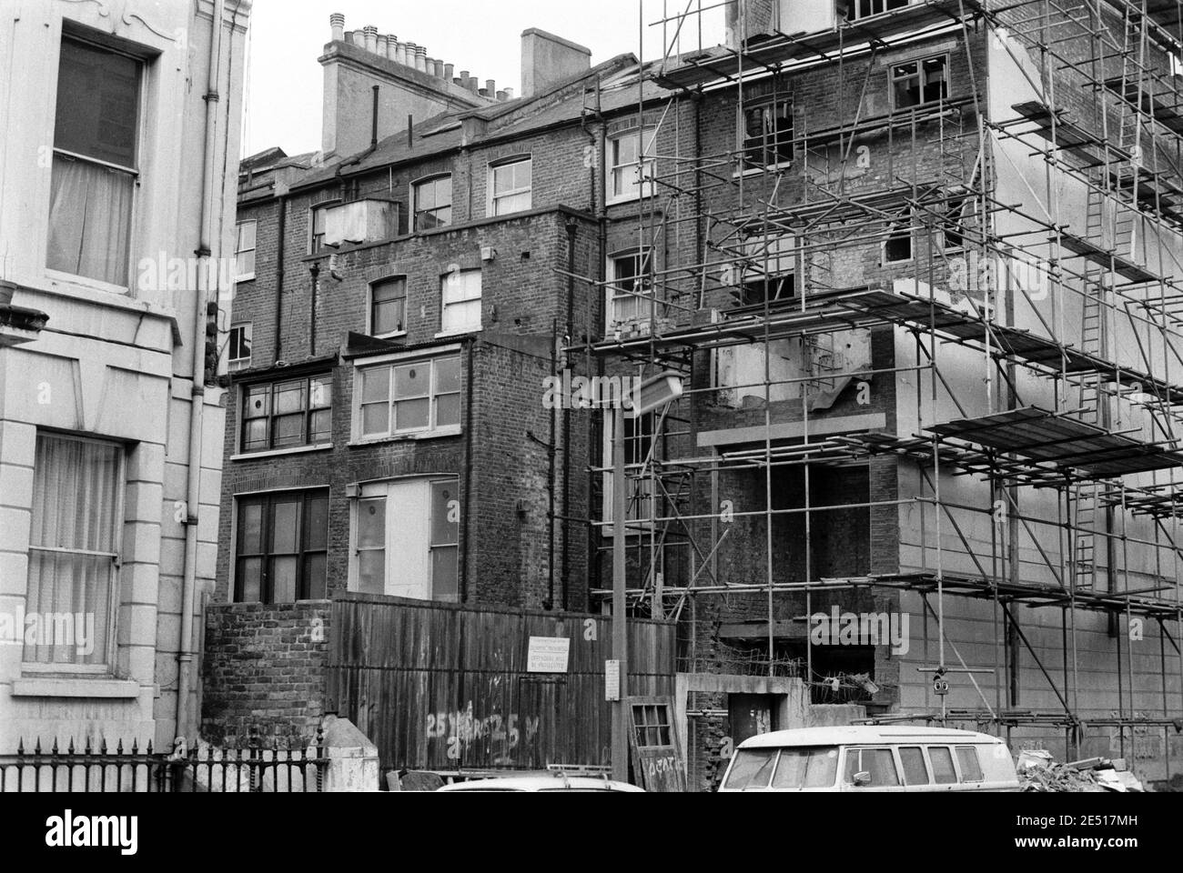 Terraced row run down Black and White Stock Photos & Images - Alamy