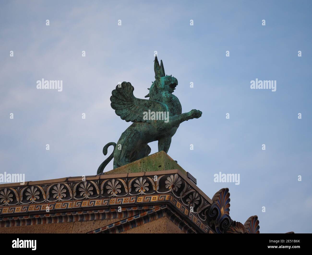 Statue of a griffin in the roof of the Museum of Art in Philadelphia ...