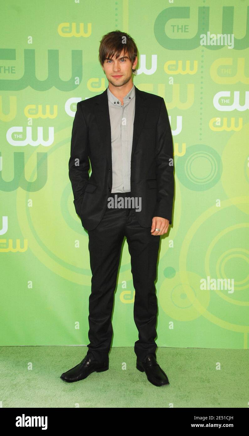 Cw network upfront hi-res stock photography and images - Alamy