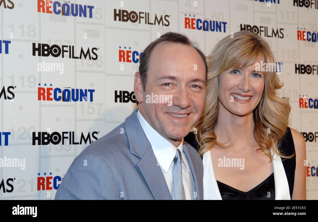 Laura dern recount 2008 hi-res stock photography and images - Alamy