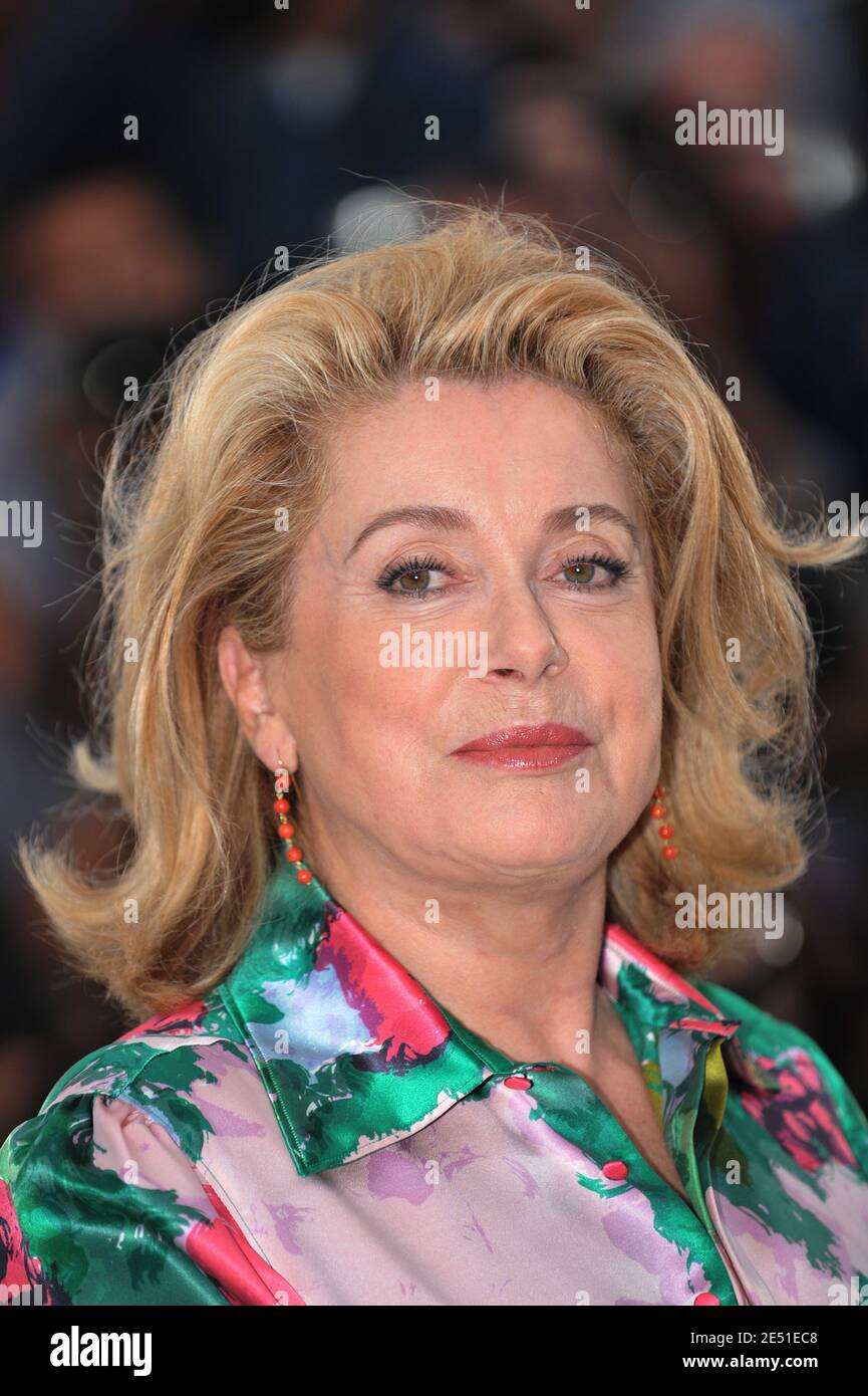 Catherine Deneuve attends a photocall for 'Un Conte de Noel' during the ...