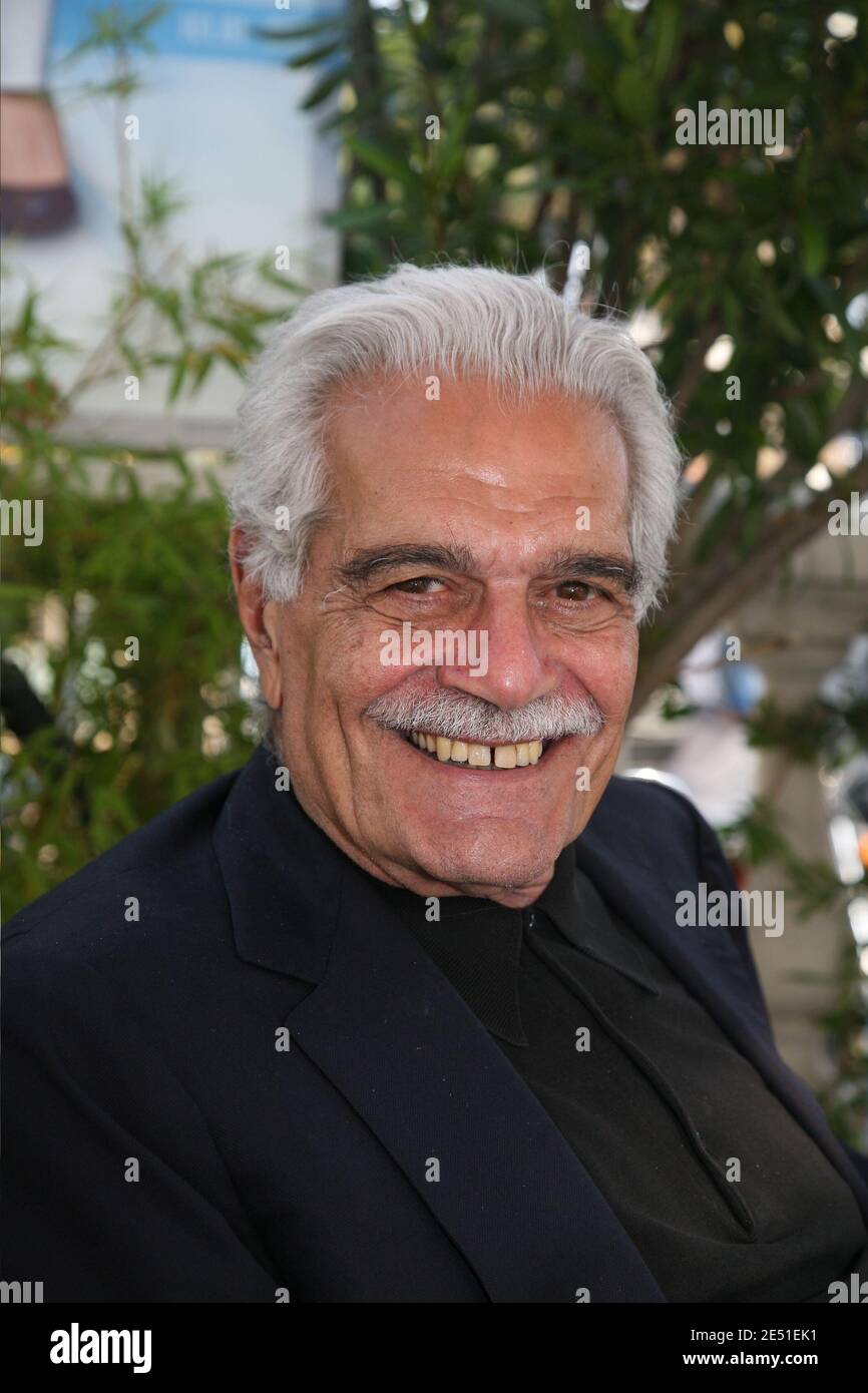 Egyptian actor omar sharif hi-res stock photography and images - Alamy