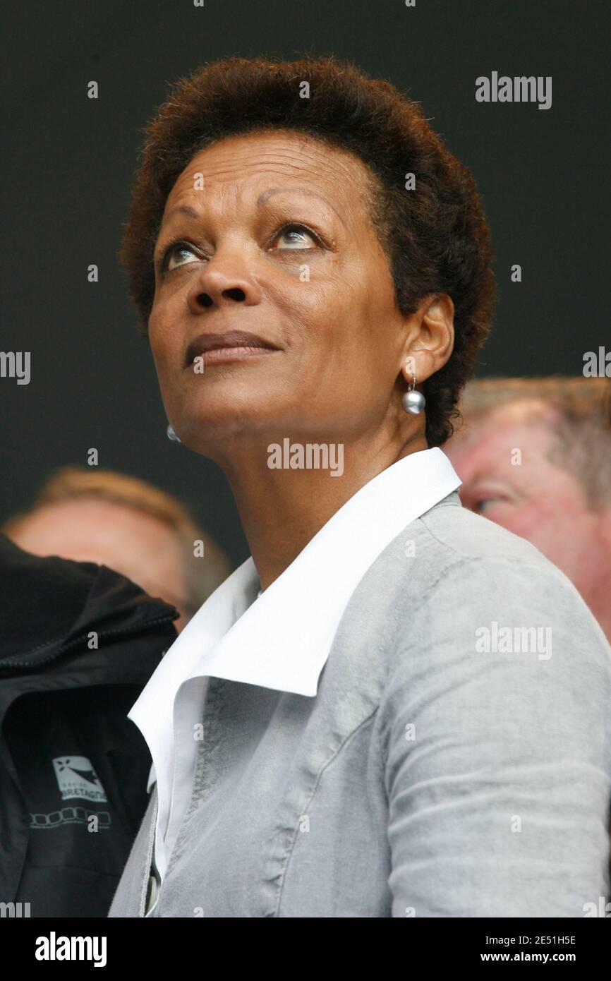 Tabarly Jacqueline High Resolution Stock Photography and Images - Alamy