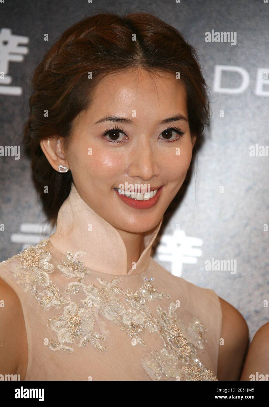 Cast member Chiling li poses at a photocall for the film 'Red Cliff ...