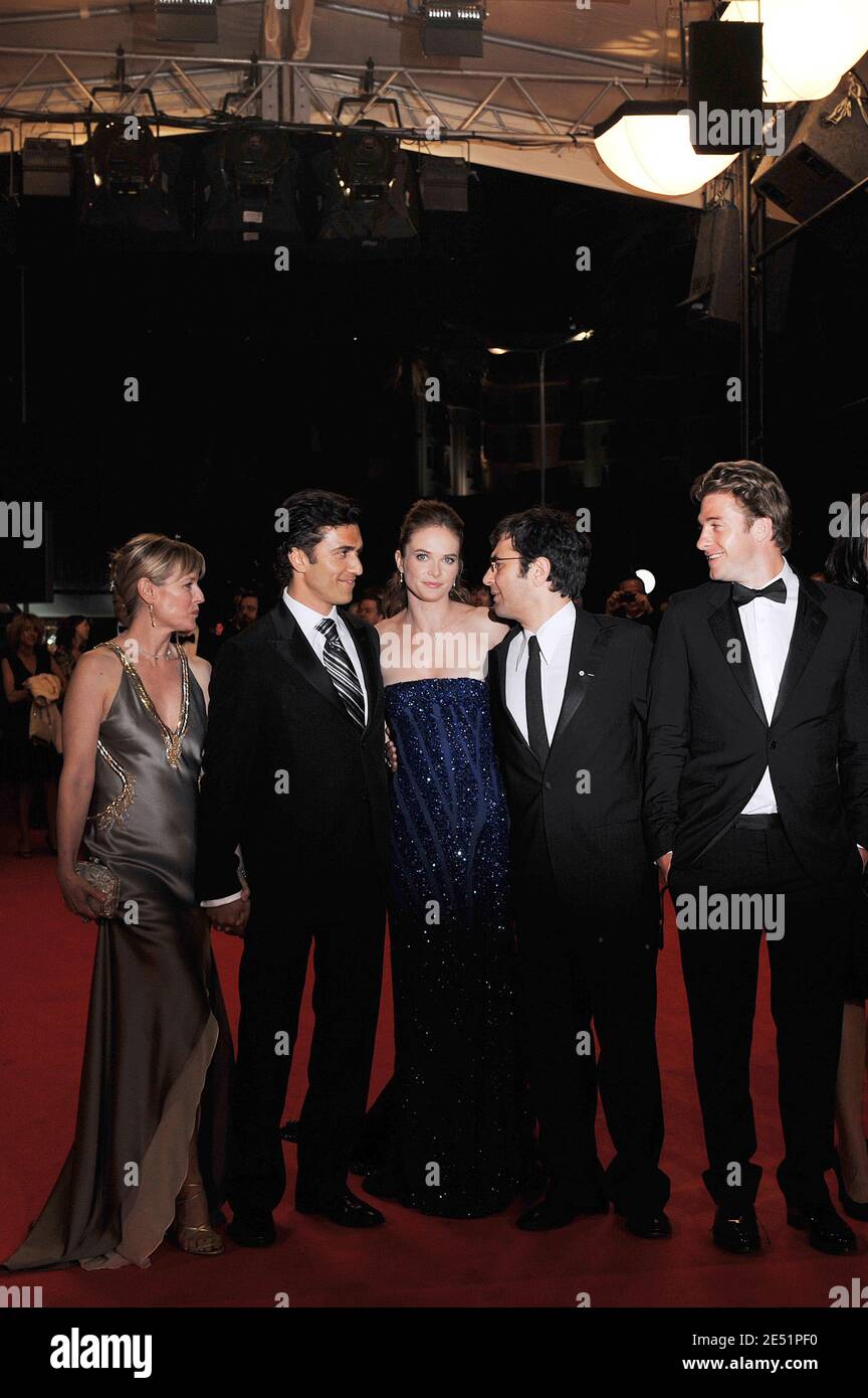 The cast of Adoration Devon Bostick, Scott Speedman, Rachel Blanchard ...