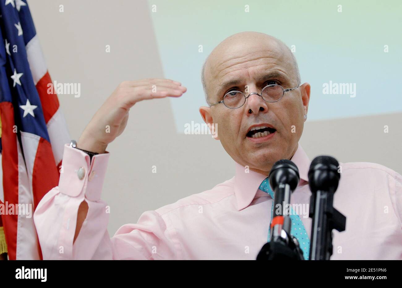 Joey pants hi-res stock photography and images - Alamy