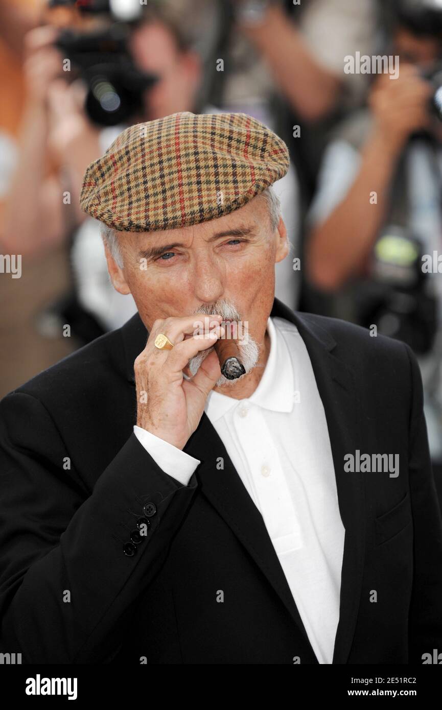 Dennis Hopper attends the 'Chelsea on the Rocks' Photocall at the ...