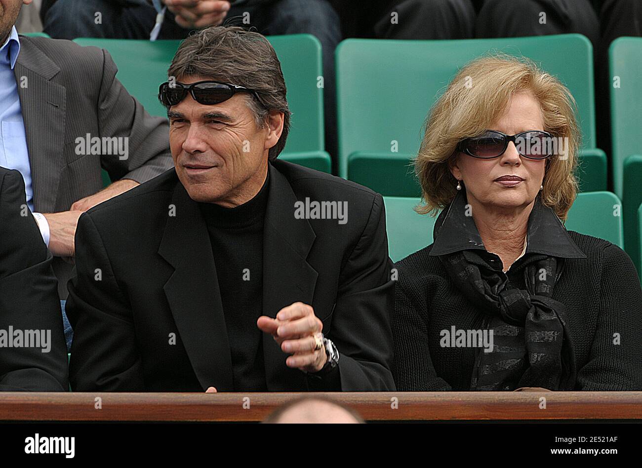 Texas govenor Rick Perry and his wife attend the Quarter of Finale of ...