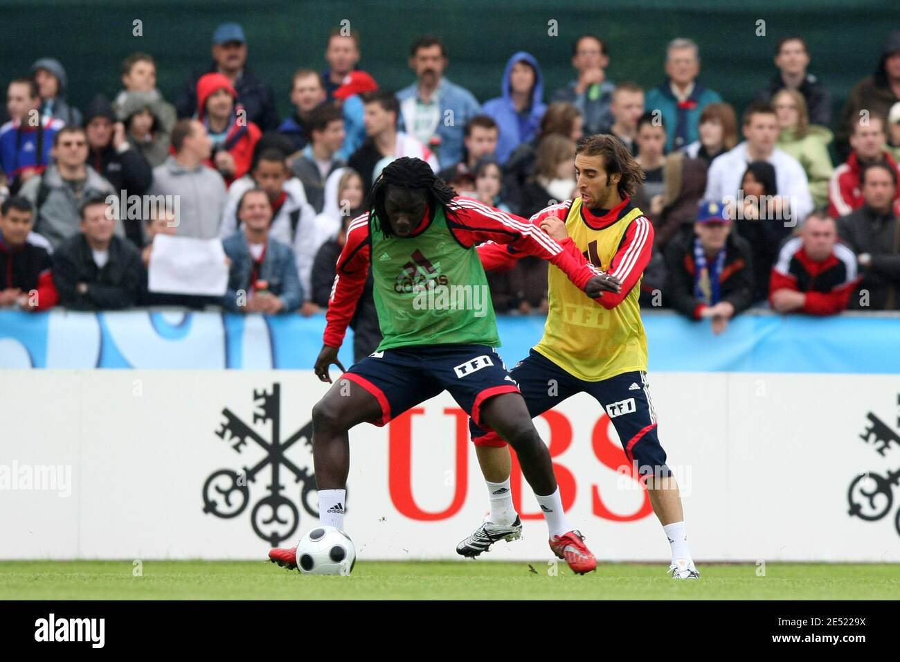Mathieu flamini france national team hi-res stock photography and ...