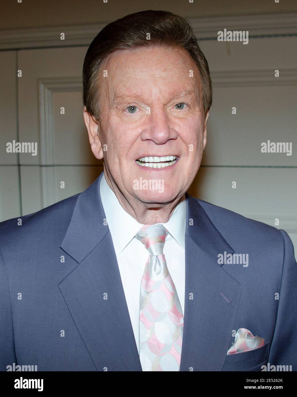 Wink martindale hi-res stock photography and images - Alamy