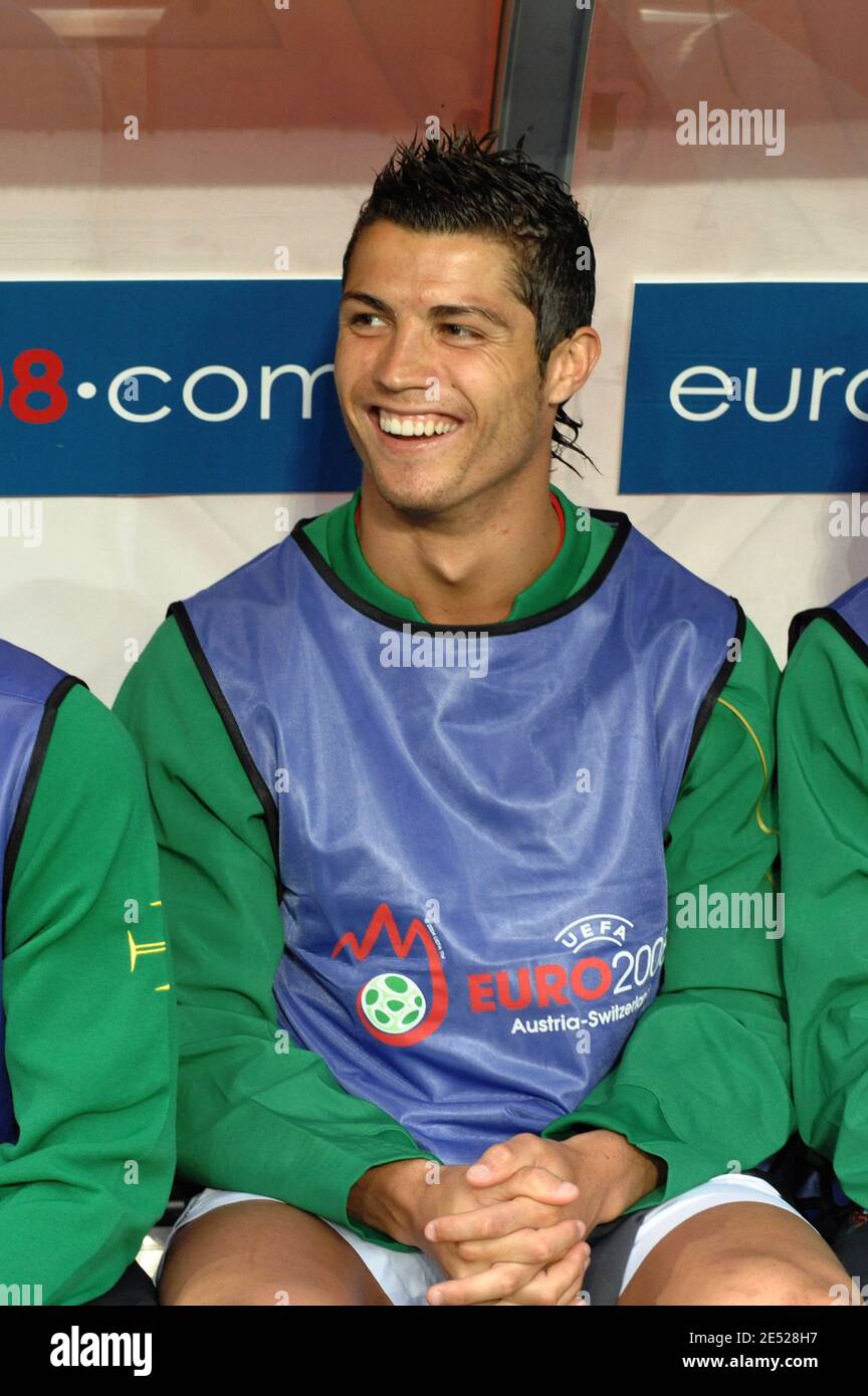Cristiano ronaldo 2008 portugal hi-res stock photography and images - Alamy