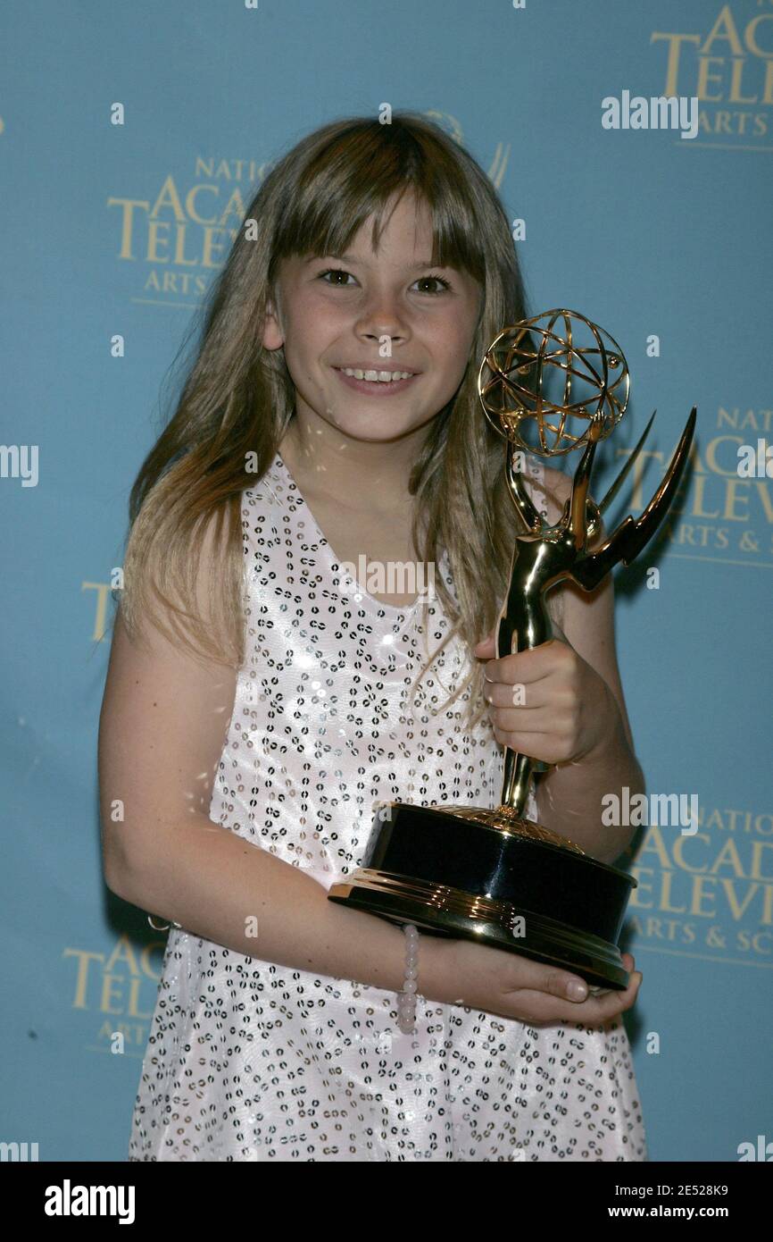 Emmy winner hi-res stock photography and images - Alamy